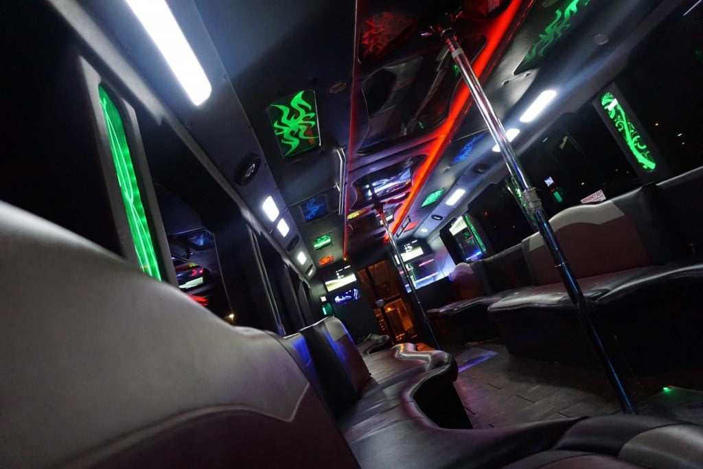 Mega Lounge | Party Bus Lounge