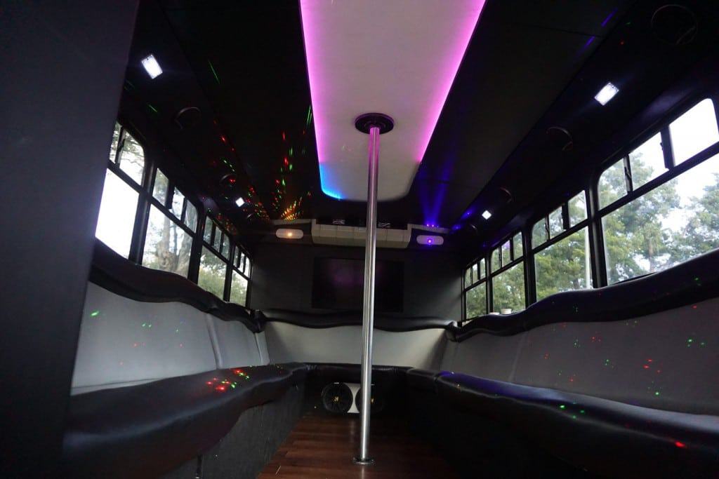 Lounge S | Party Bus Lounge