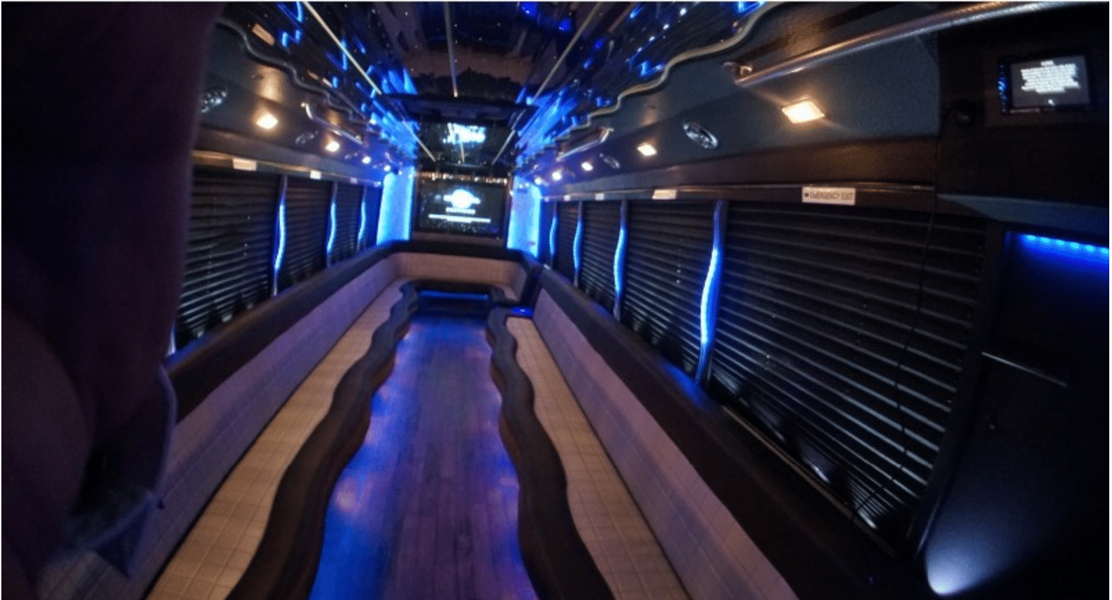 Lounge XL | Party Bus Lounge