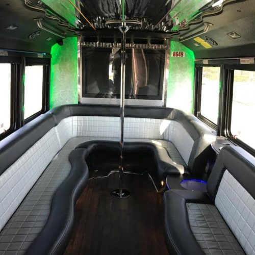 Lounge XL | Party Bus Lounge